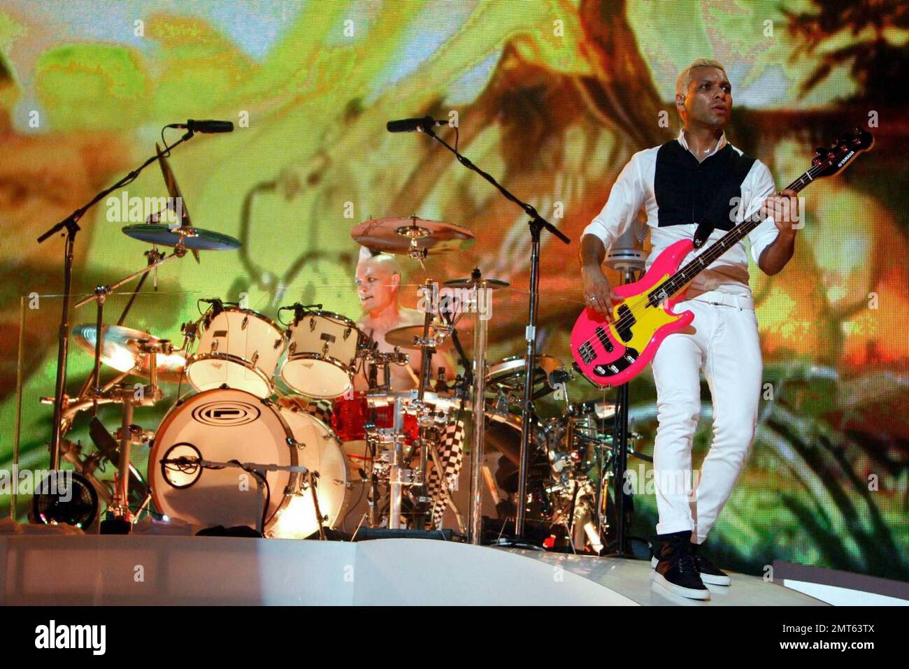 Adrian young tony kanal gwen hi-res stock photography and images - Alamy