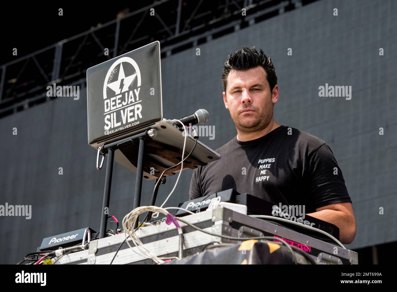 Dee Jay Silver performs at the Faster Horses Music Festival in the ...