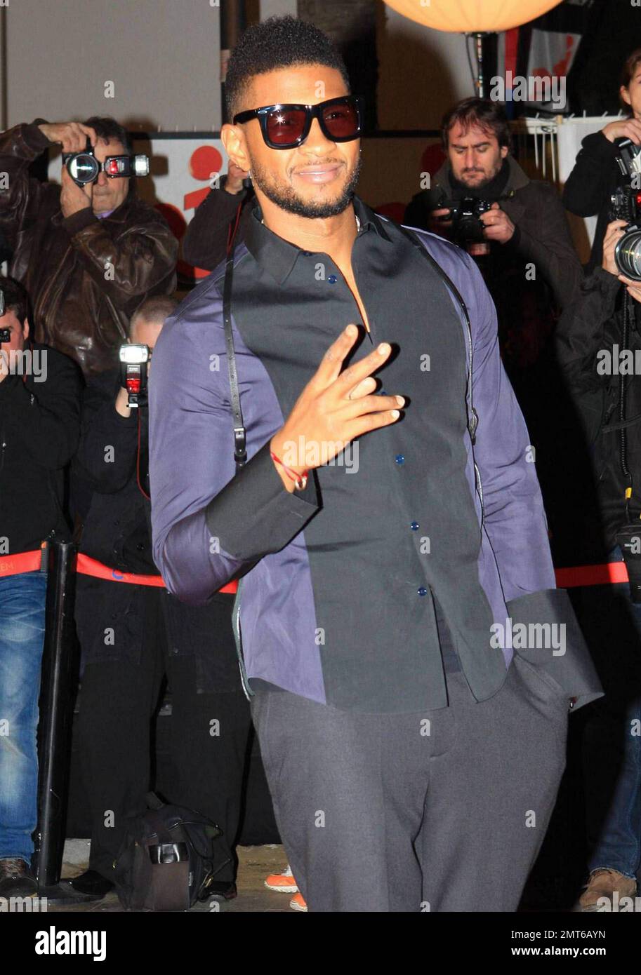 Usher Facial Hair