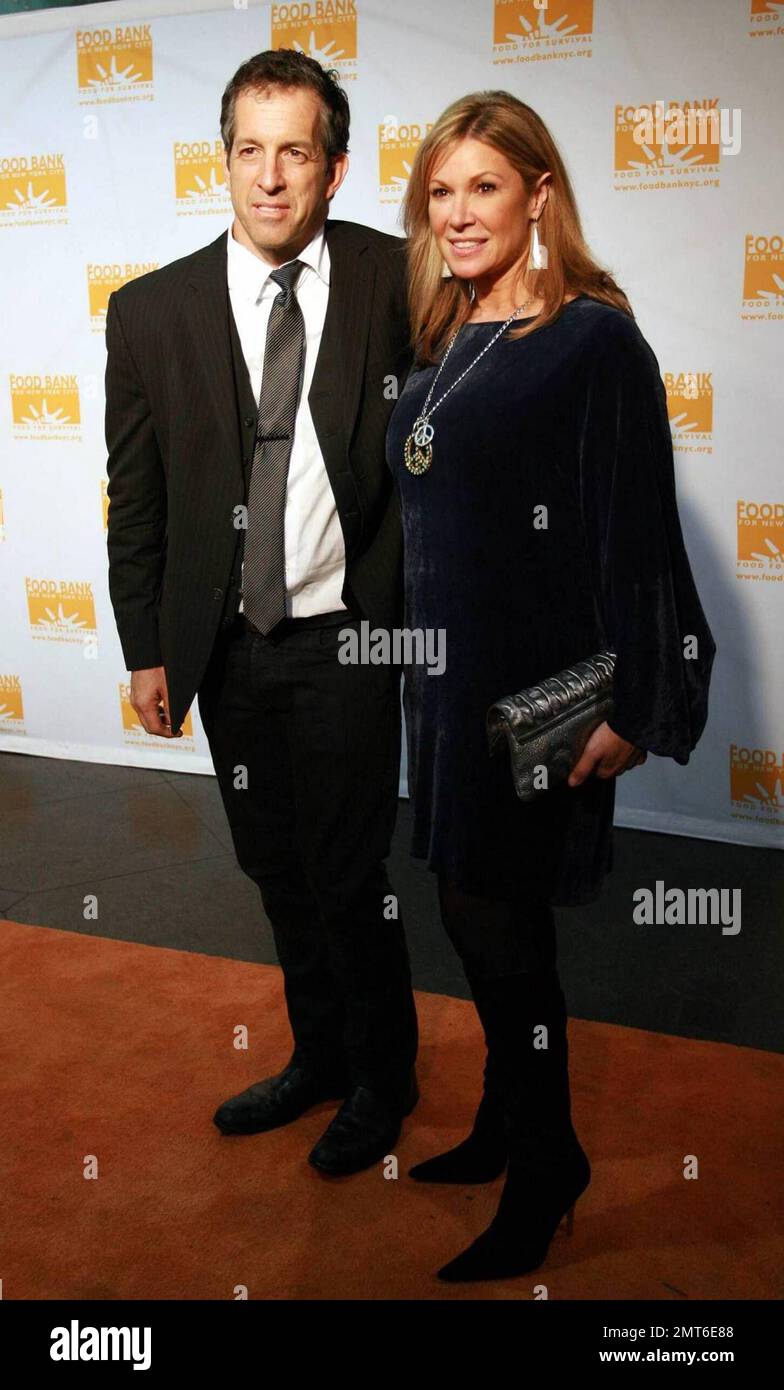 Wife of kenneth cole hi-res stock photography and images - Alamy