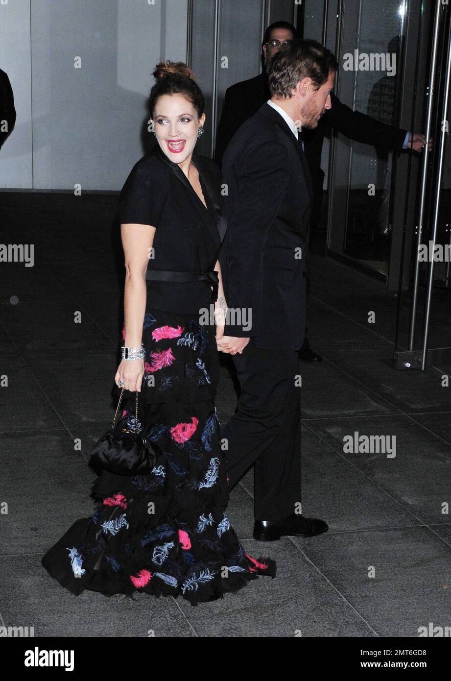 Drew Barrymore with boyfriend Will Kopelman arrive at the Museum of ...