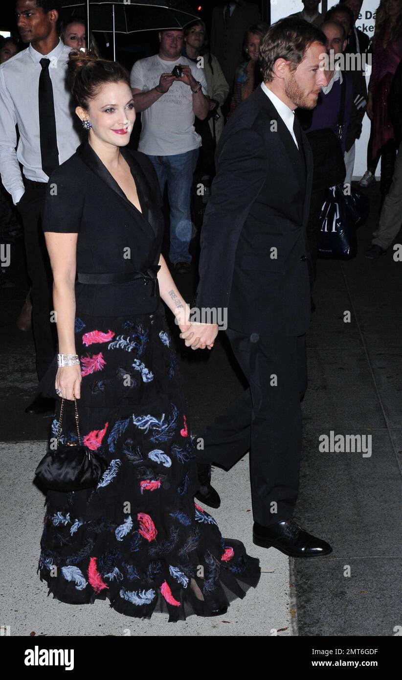 Drew Barrymore with boyfriend Will Kopelman arrive at the Museum of ...