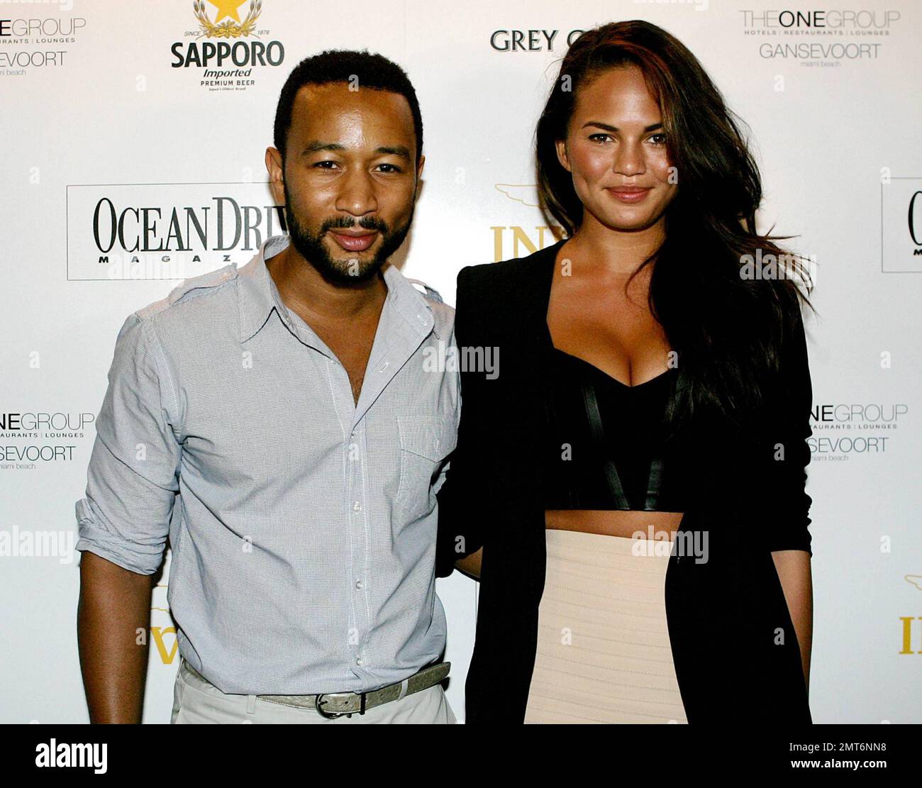 John legend girlfriend chrissy teigen hi-res stock photography and ...