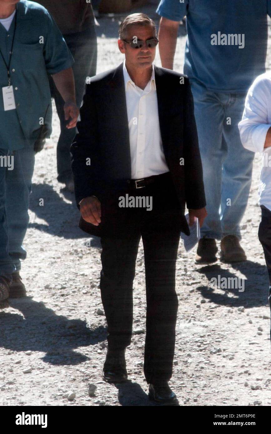 Second day of filming Oceans 13 starring Brad Pitt, Matt Damon, George ...