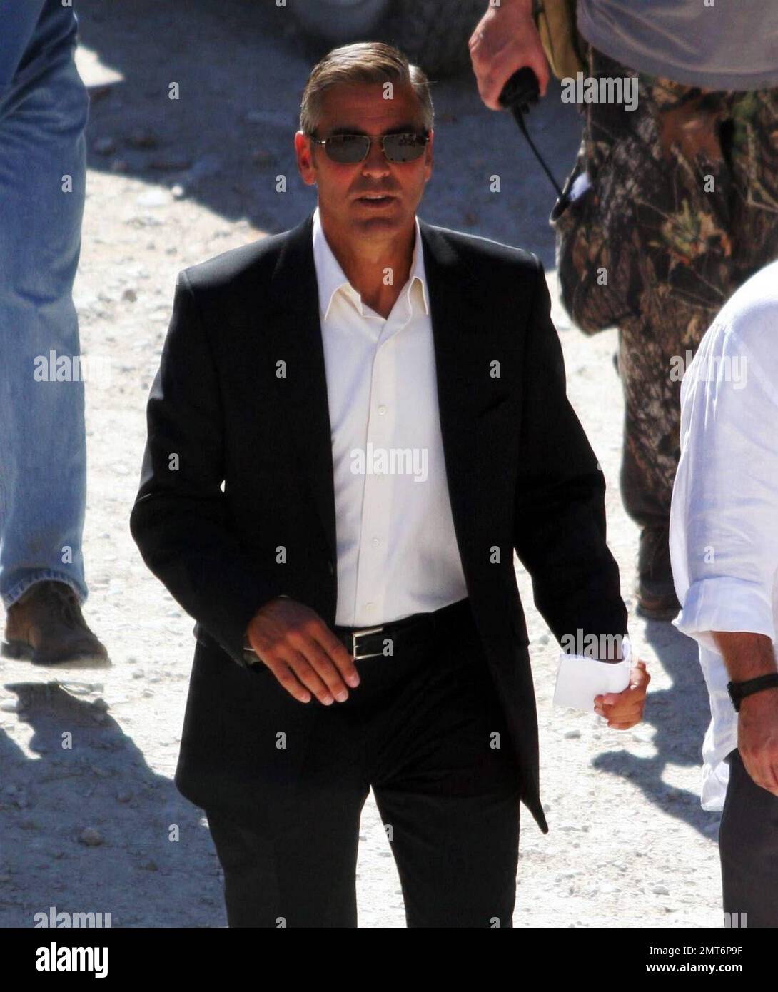 Second day of filming Oceans 13 starring Brad Pitt, Matt Damon, George ...