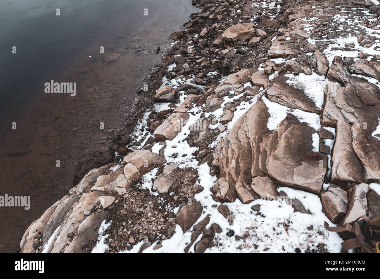 Rock on the shore hi-res stock photography and images - Alamy