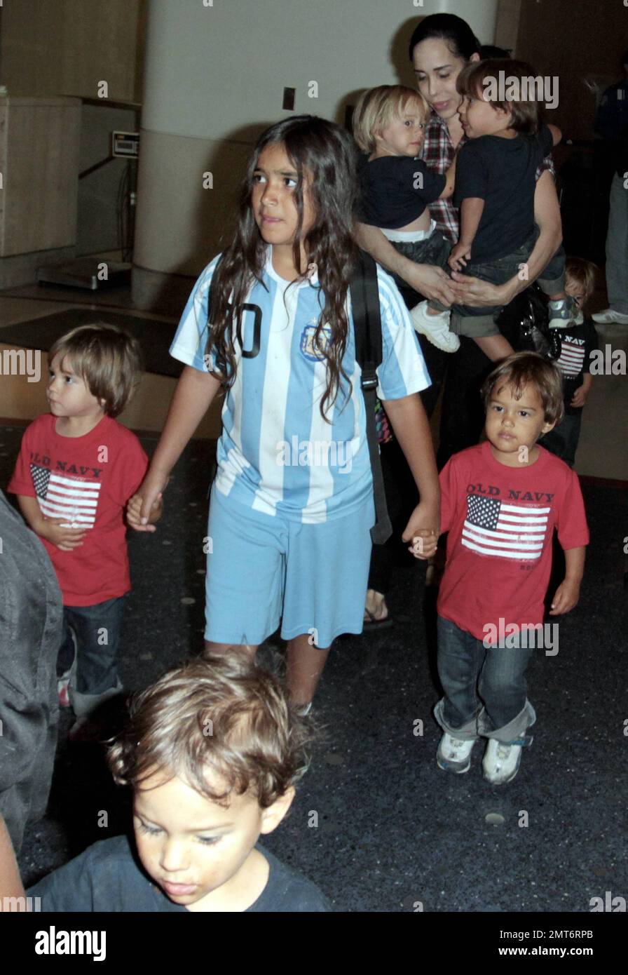 EXCLUSIVE!! Nadya Suleman (aka Octomom) arrives at LAX with her large ...