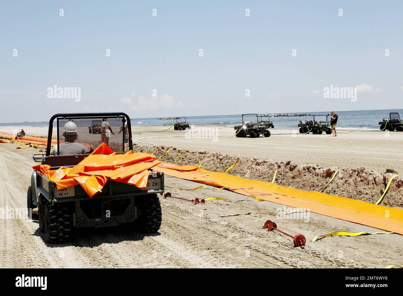 Installed barricades hi-res stock photography and images - Alamy