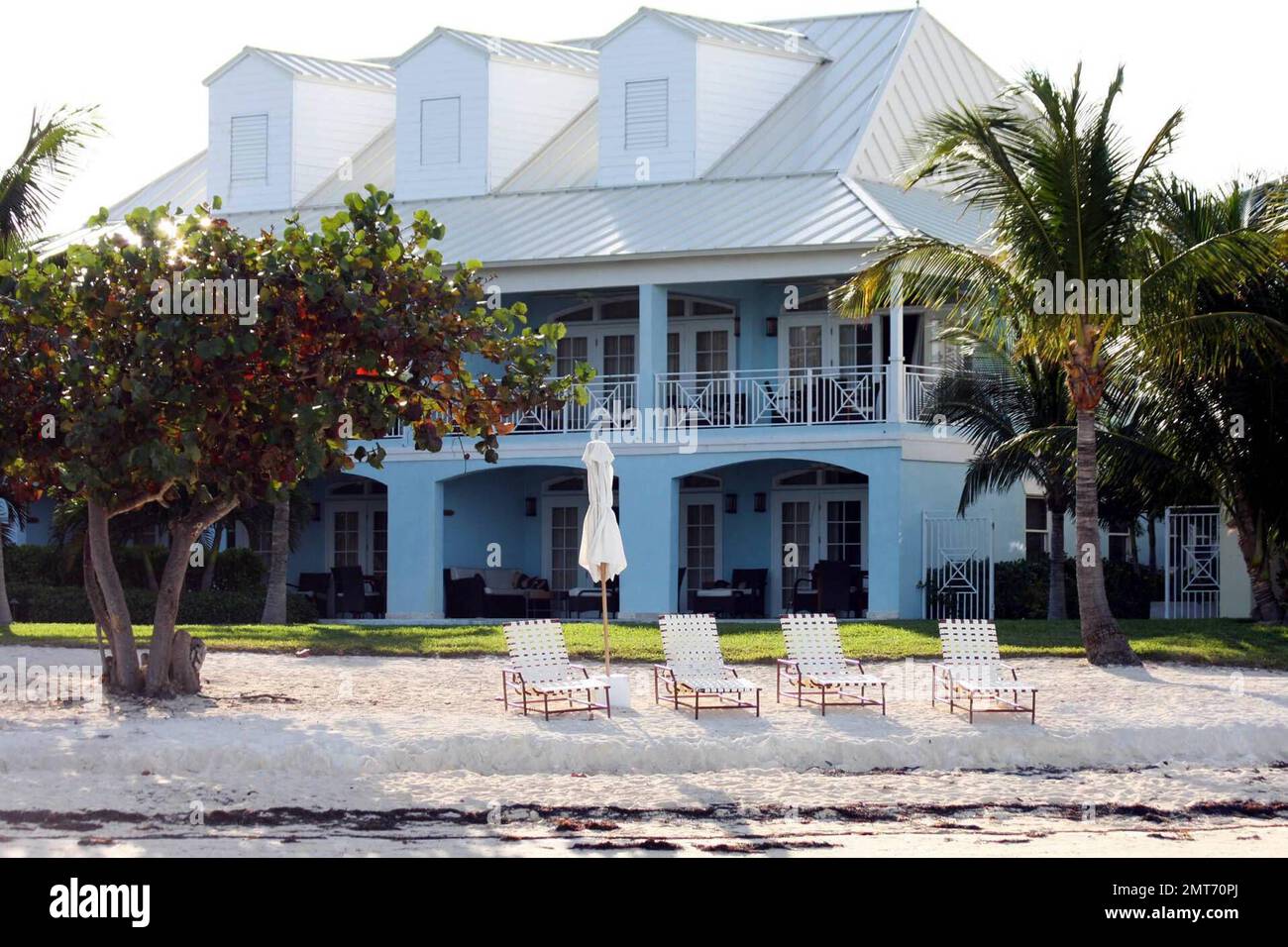 Old bahama bay resort hi-res stock photography and images - Alamy