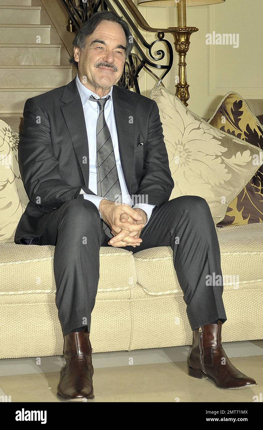 Oliver brown suit hi-res stock photography and images - Alamy