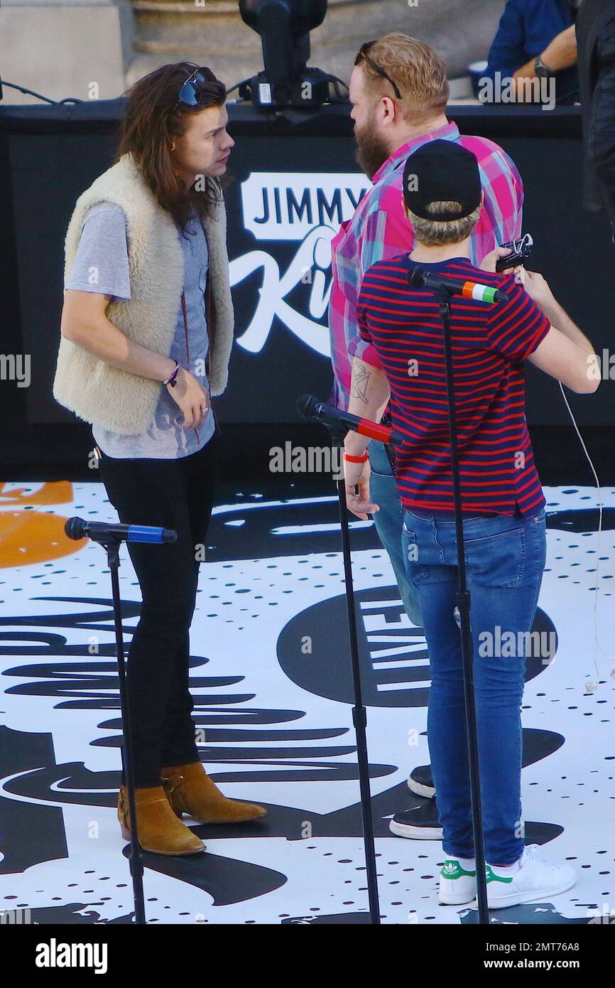 One Direction runs through a sound check for their Jimmy Kimmel ...