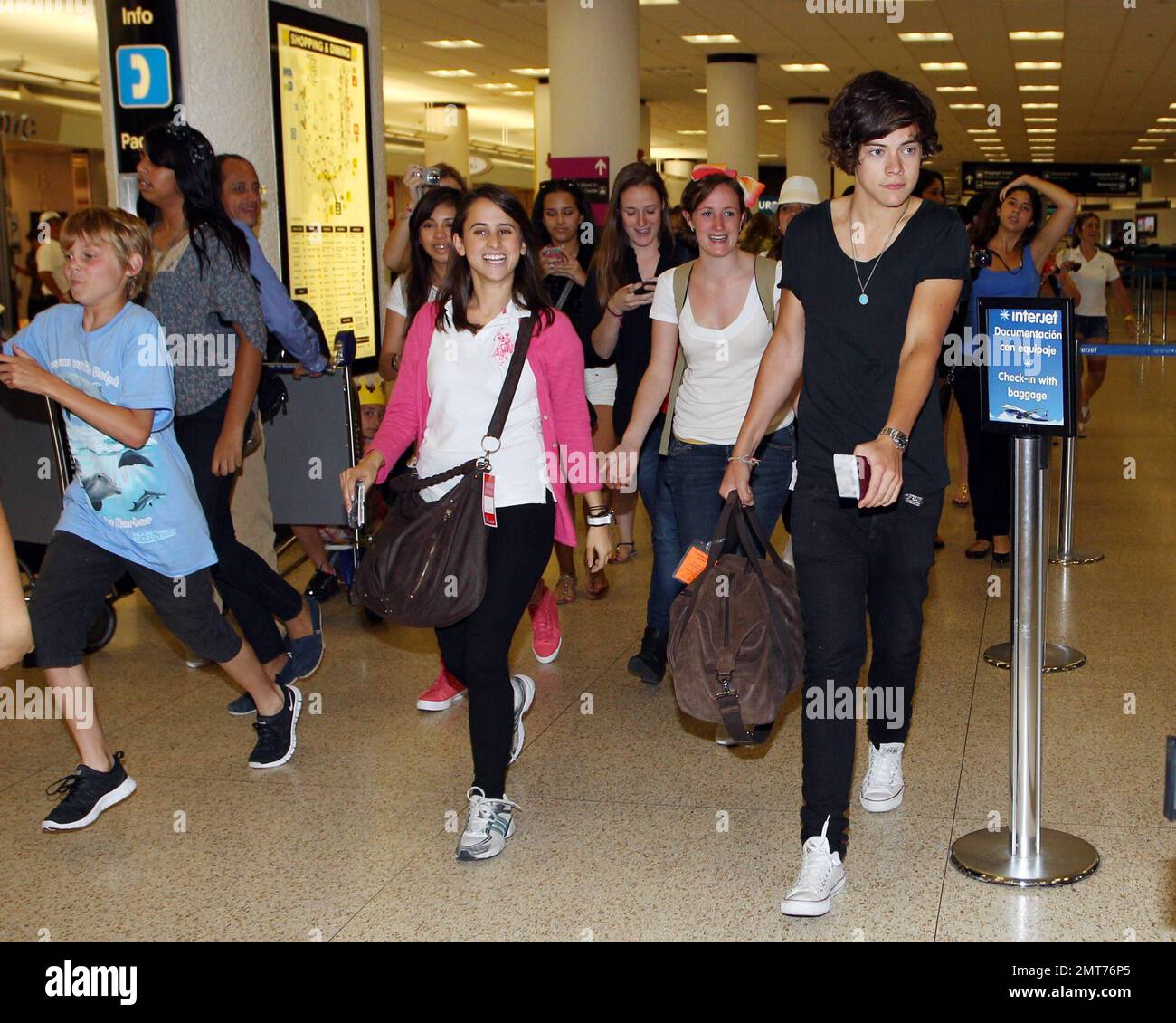 Harry Styles, Liam Payne, Louis Tomlinson, Zayne Malik and Niall Horan ...