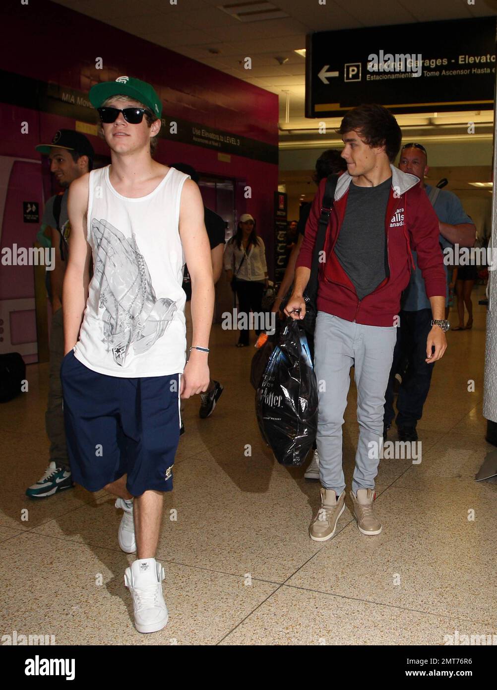 Harry Styles, Liam Payne, Louis Tomlinson, Zayne Malik and Niall Horan ...