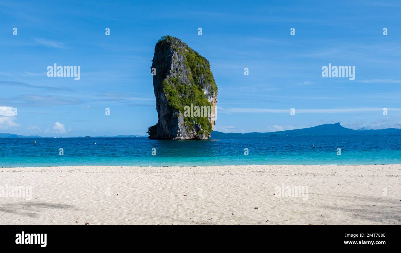 Koh Poda Beach Krabi Thailand, the tropical beach of Koh Poda Krabi ...