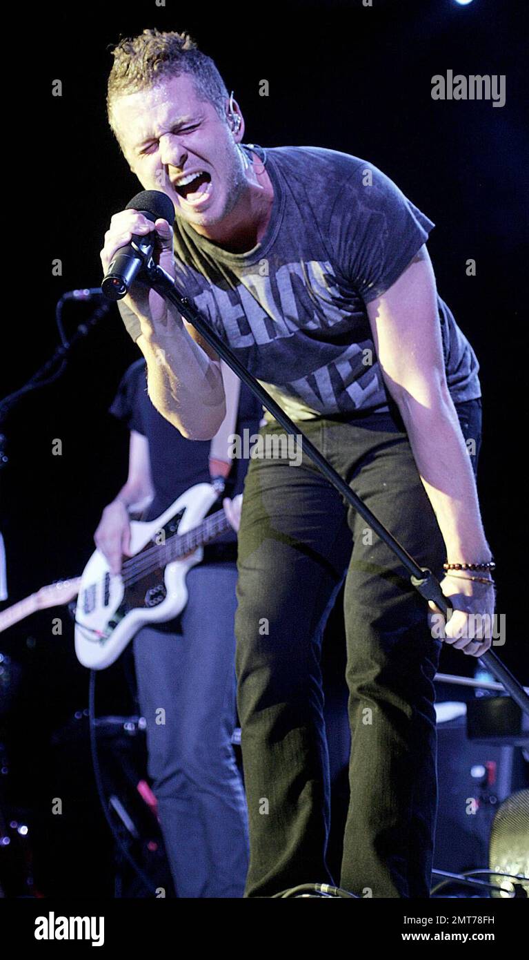 Singer Ryan Tedder of OneRepublic performs in concert at the Cruzan ...