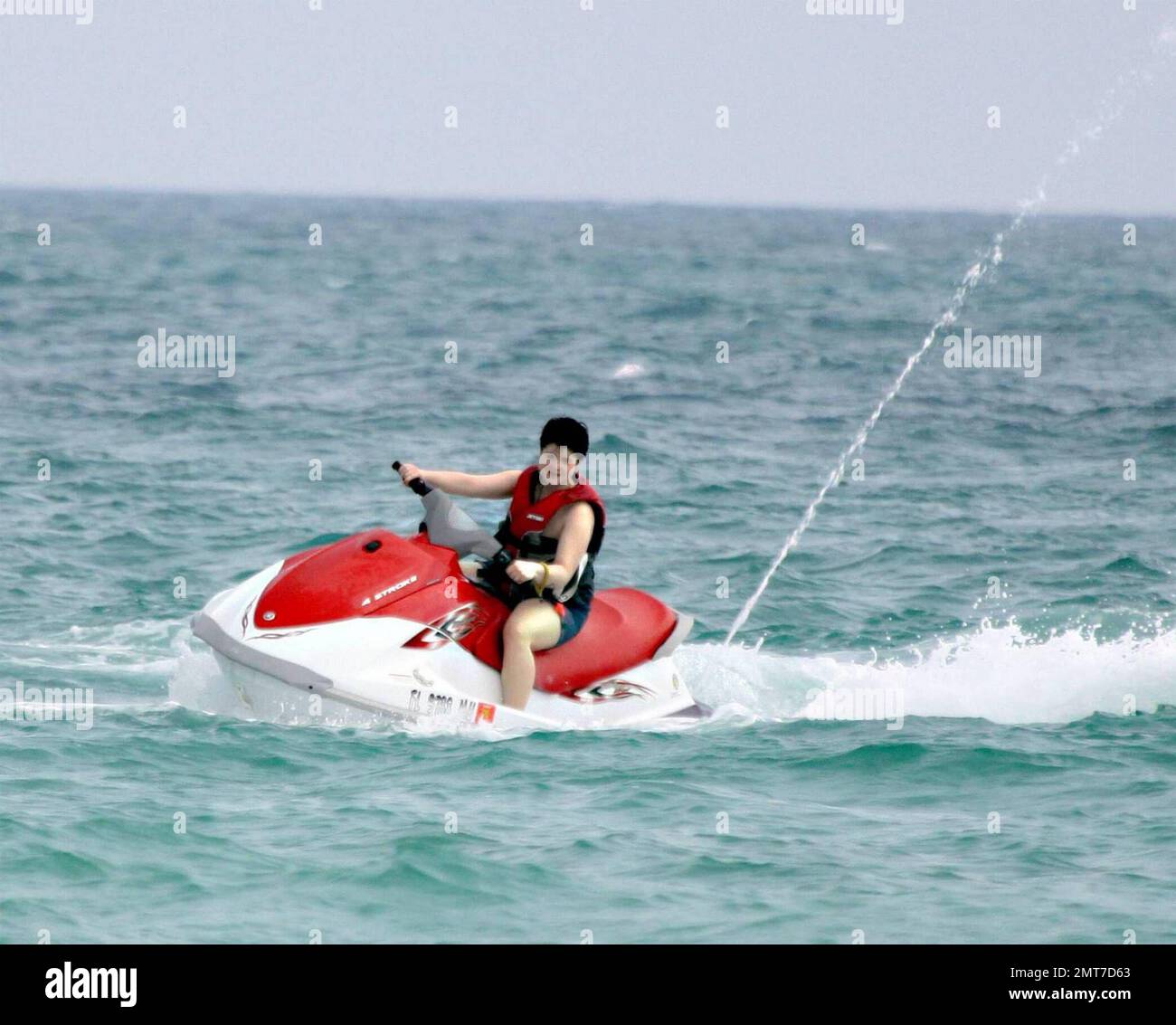 Kelly Osbourne and her beau Luke Worrell have a fun afternoon on the ...