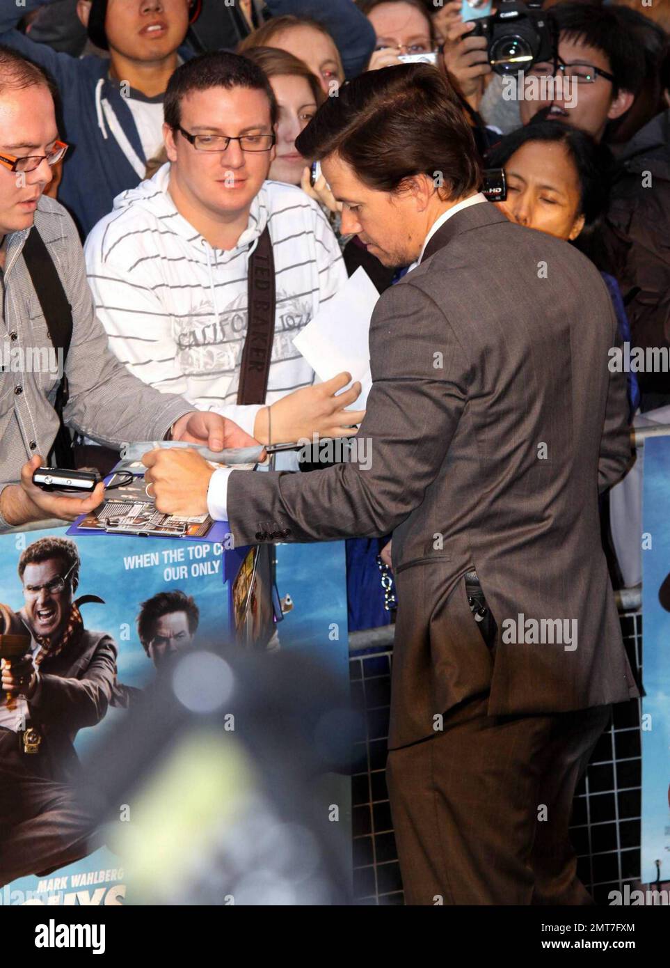 Mark wahlberg the other guys hi-res stock photography and images - Alamy