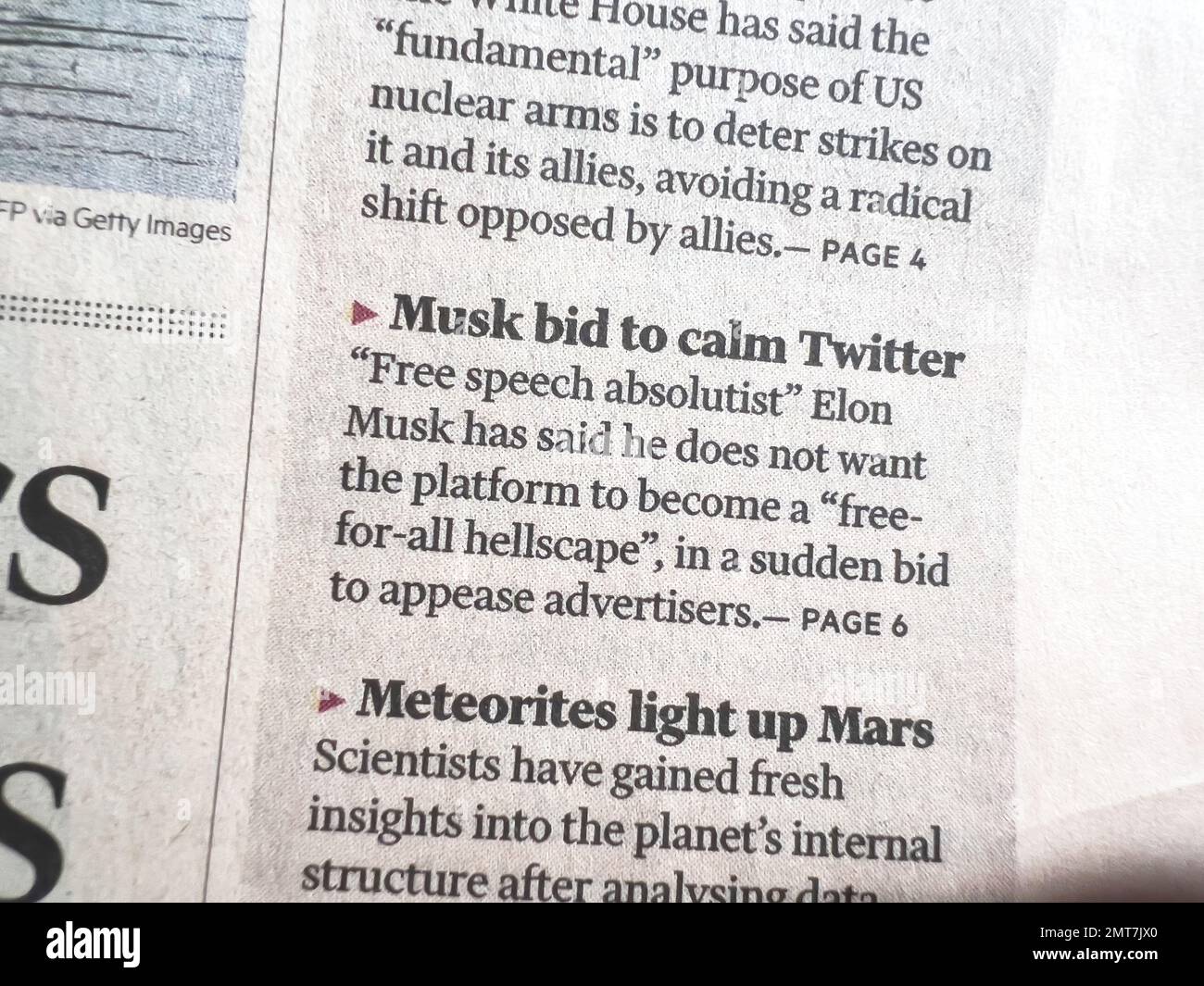 Financial news intro hi-res stock photography and images - Alamy