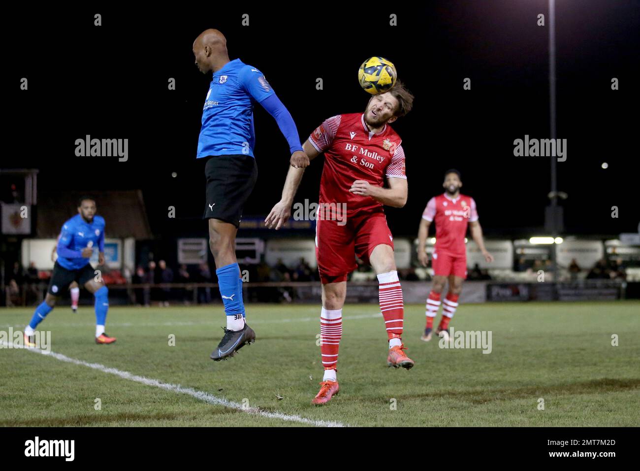 Remi Sutton of Hornchurch and John Ufuah of Billericay during ...