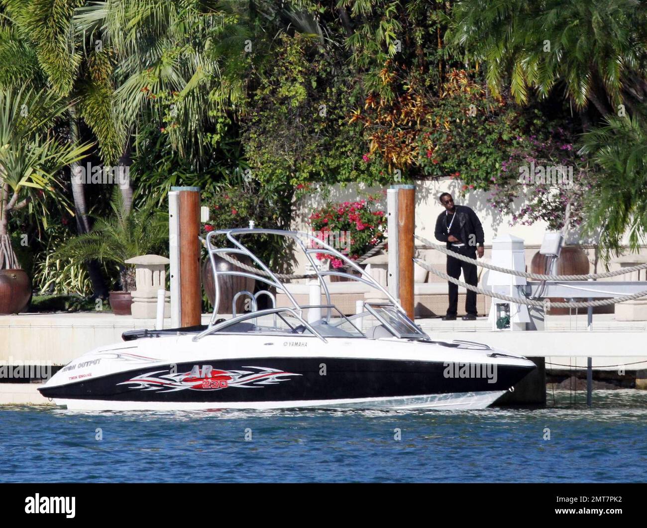 Sean p diddy combs jet hi-res stock photography and images - Alamy