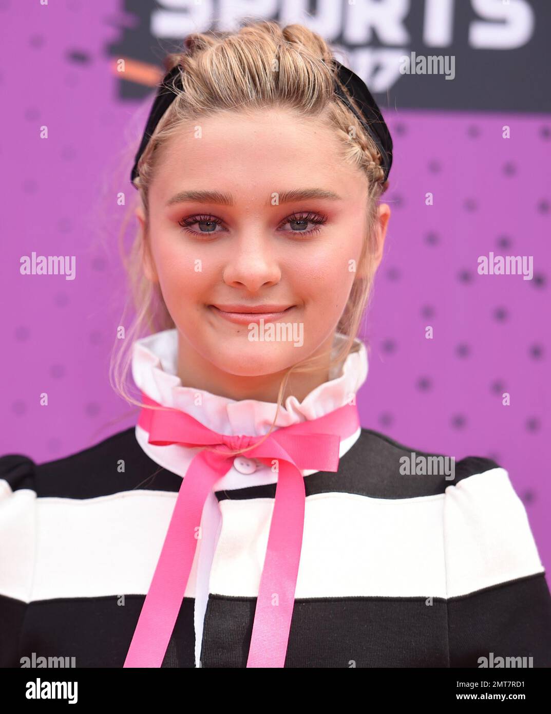 Lizzy Greene arrives at the Kids' Choice Sports Awards at UCLA's Pauley ...