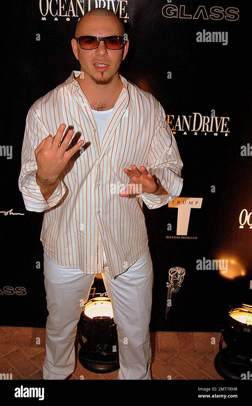 Party to celebrate Diddy's cover shot of the November issue of Ocean ...