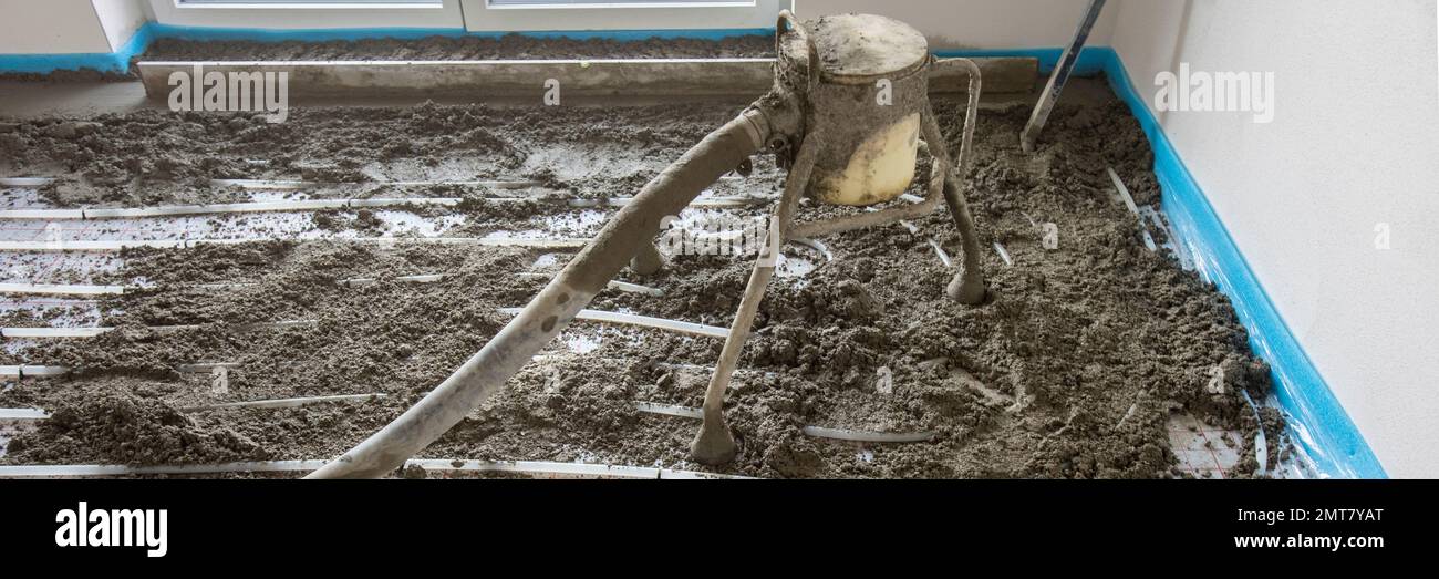 Screeding at construction of new built house Stock Photo - Alamy