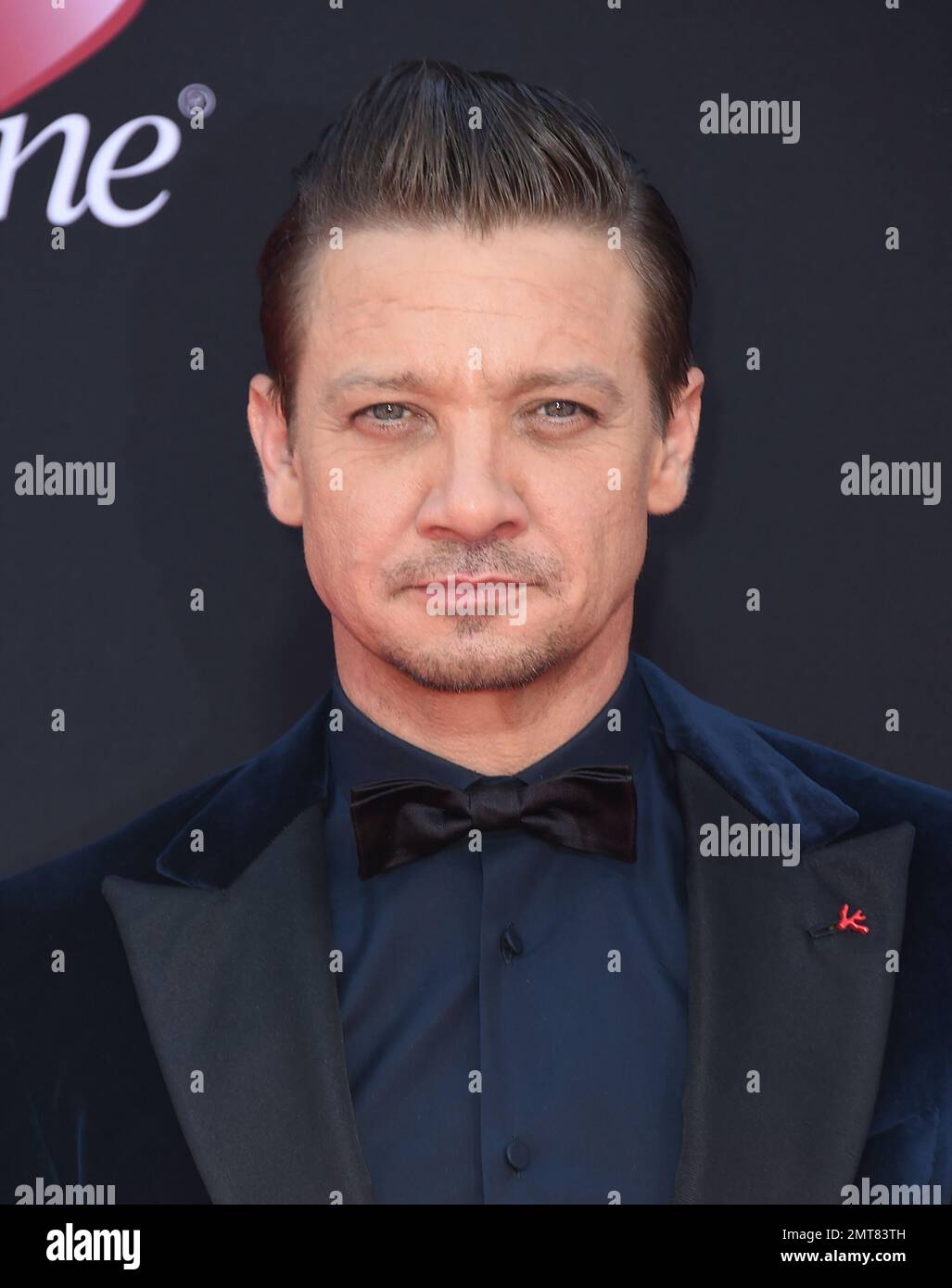 Jeremy Renner arrives at the ESPYS at the Microsoft Theater on ...