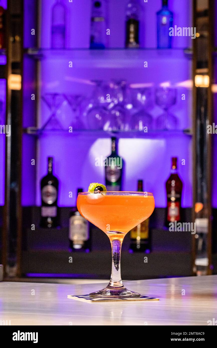 Cocktails at the bar of a restaurant. Tasty alcoholic drink Stock Photo ...