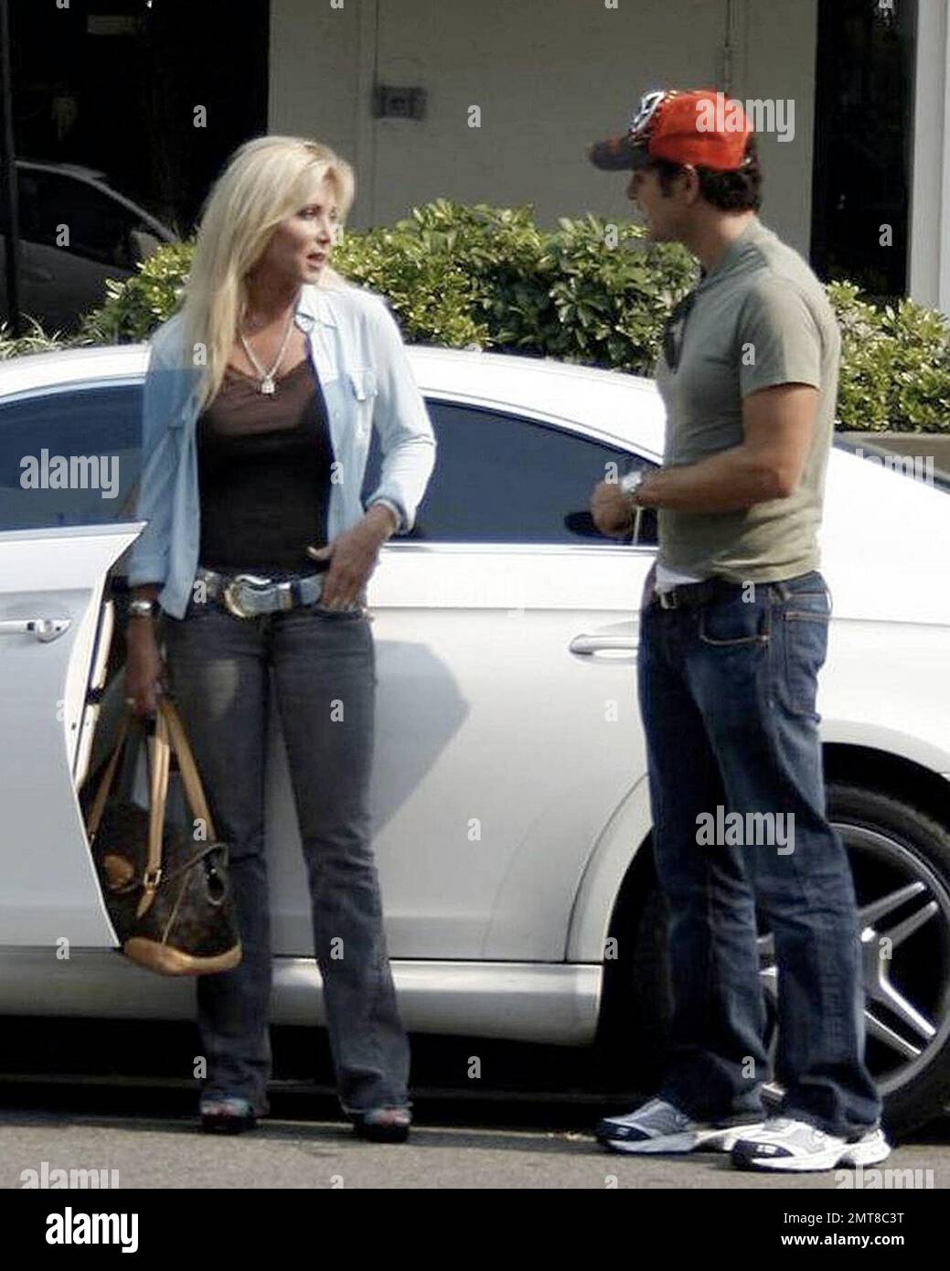 Does David Hasselhoff's ex Pamela Bach have a hot new mystery man? Pamela was caught in a fond ...