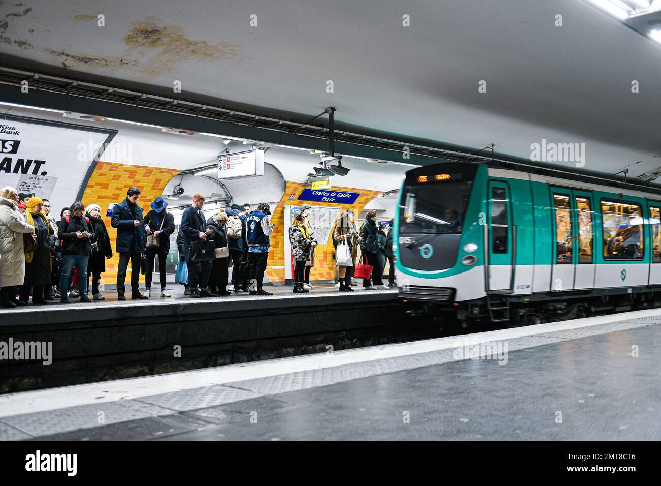 Illustration picture shows the platform of a Parisian subway station ...
