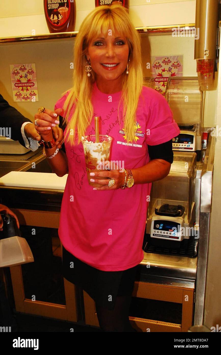 David Hasselhoff's ex-wife Pamela Bach brings along one of her favorite ...