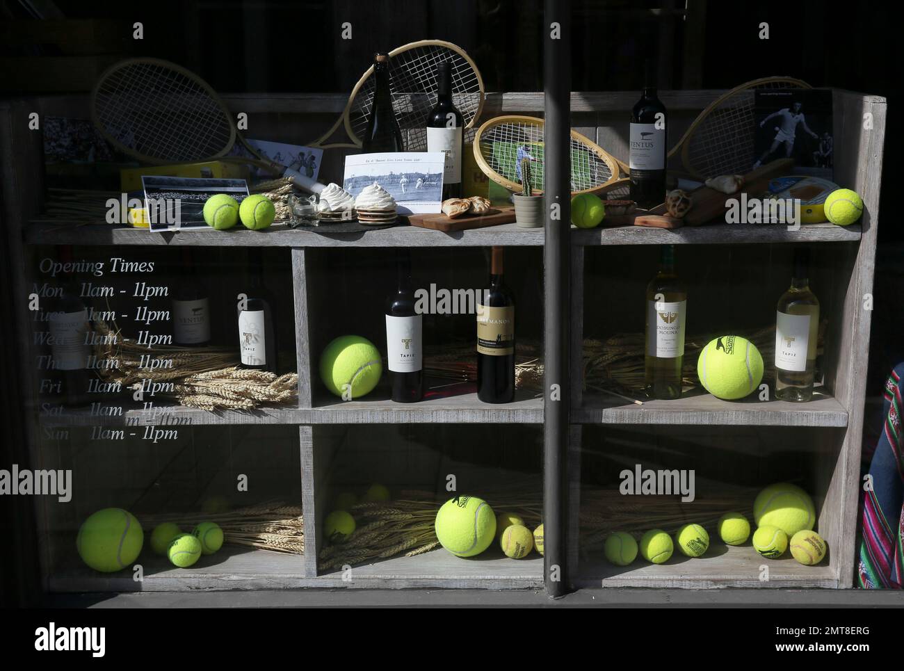 The window display of Chango, a shop that sells Argentine empanadas, in ...