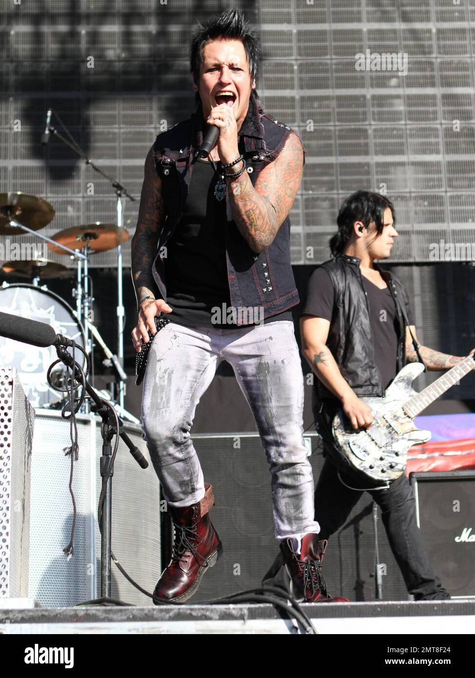 Jacoby Shaddix performs live on the main stage with his band Papa Roach ...