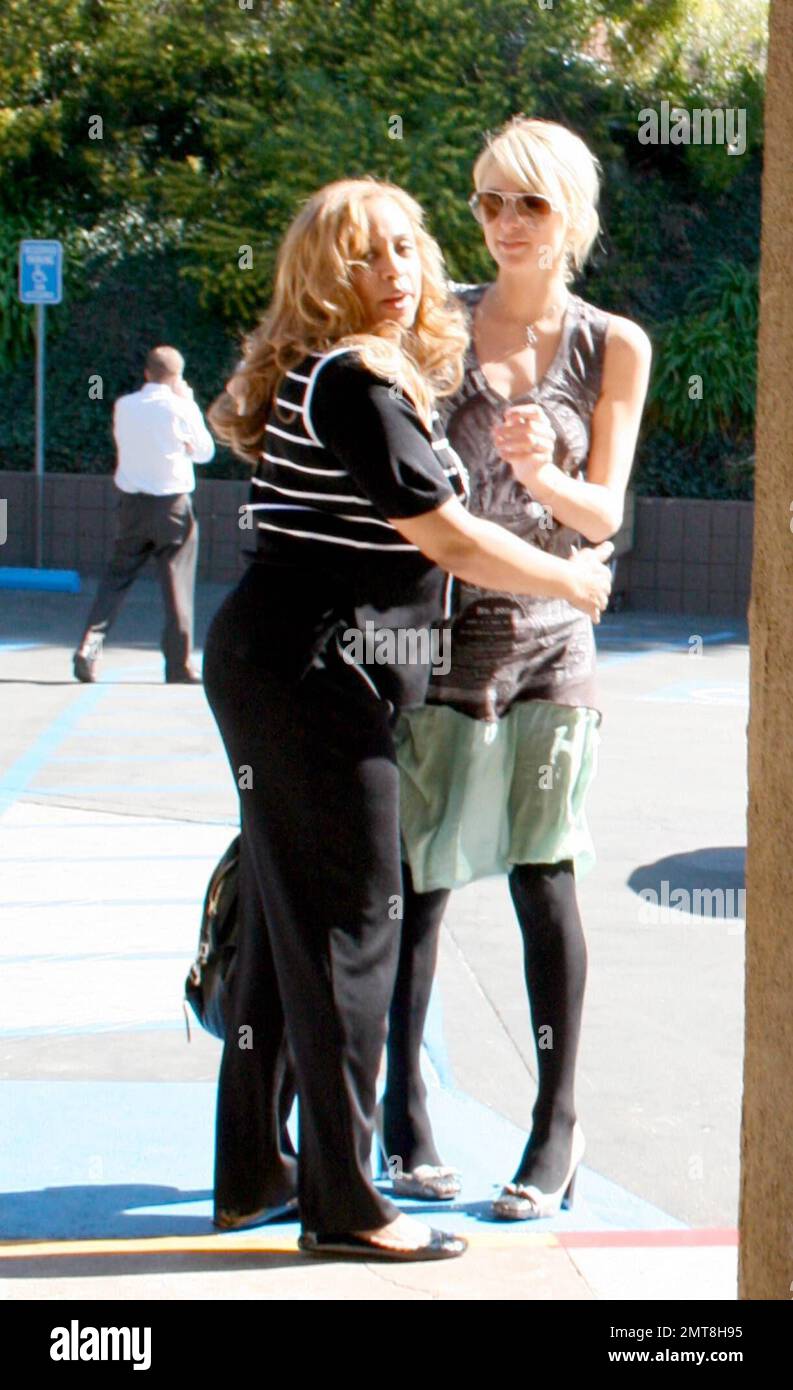 Paris Hilton and Benji Madden have a lunch meeting with a mysterious ...