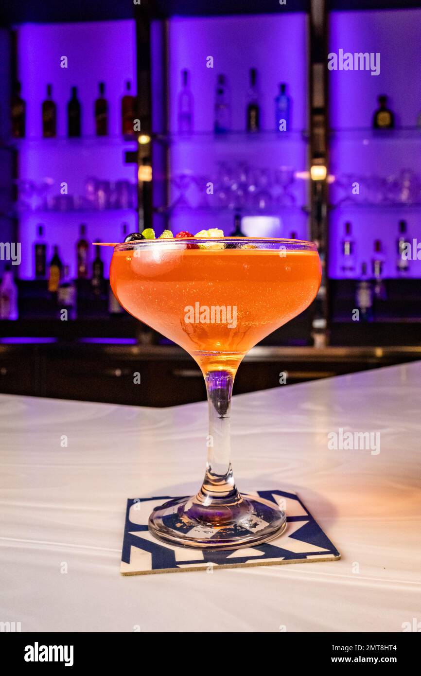 Cocktails at the bar of a restaurant. Tasty alcoholic drink Stock Photo ...