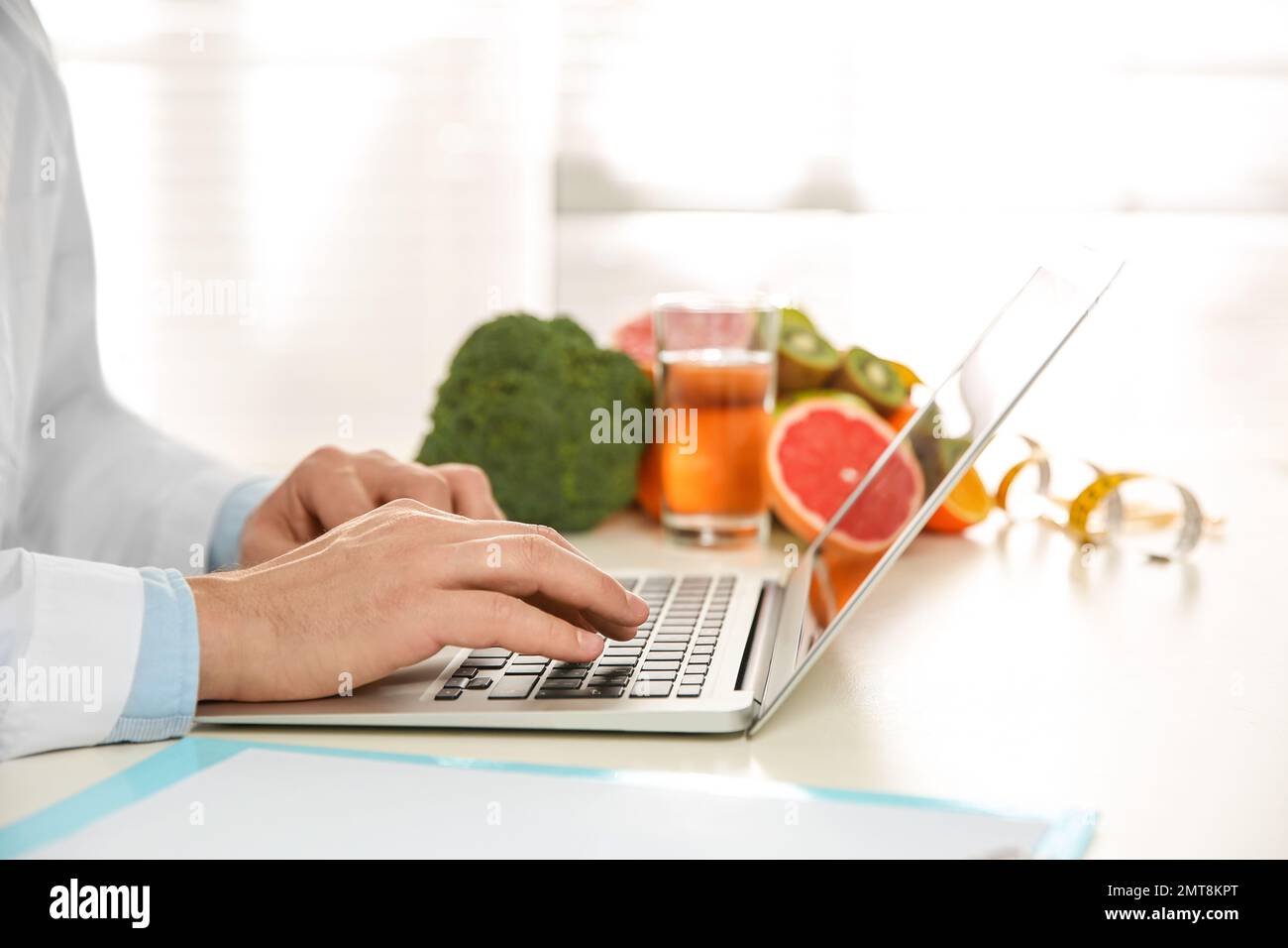 Dietitian notebook hi-res stock photography and images - Alamy