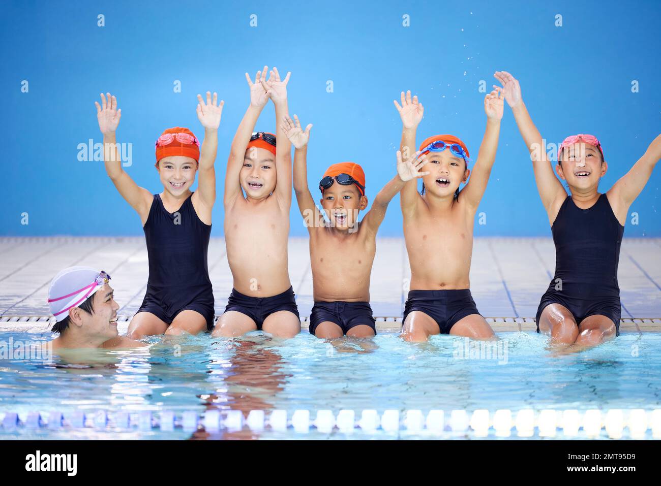 6 people swimming hi-res stock photography and images - Alamy