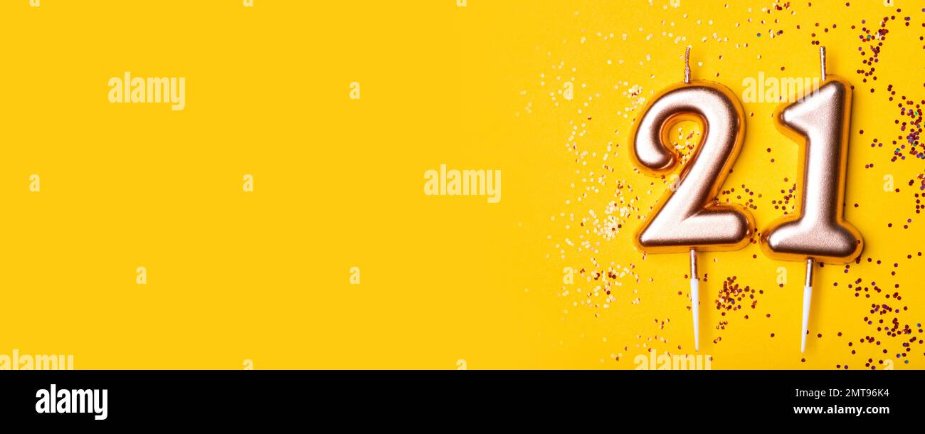 Gold candles in the form of number nineteen Stock Photo - Alamy