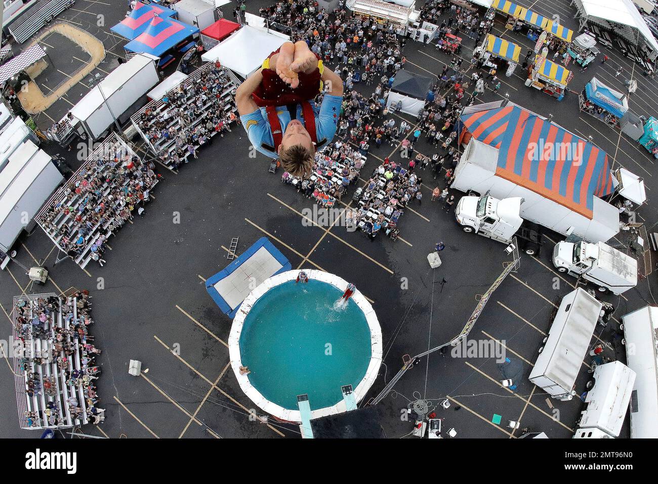 James Lichtenstein, of Chicago, dives from an 85-foot tall platform ...