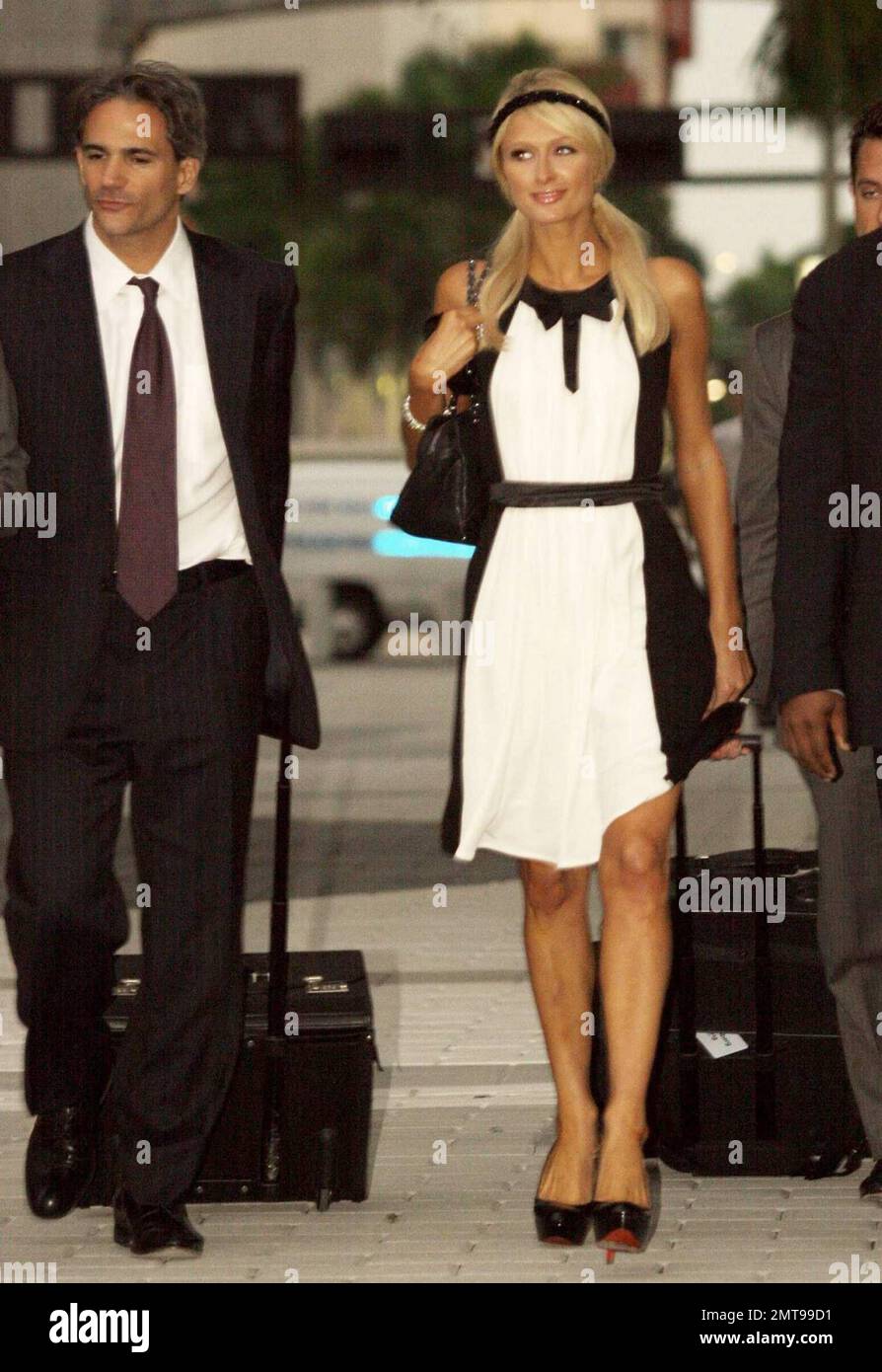 Pledge this 2006 hi-res stock photography and images - Alamy