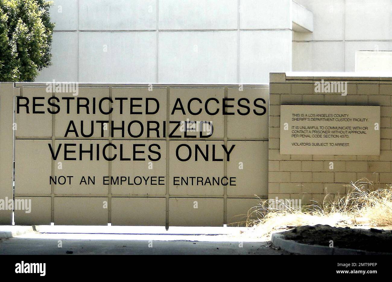 The CRDF in Lynwood, Calif. where Paris Hilton is carrying out her jail ...