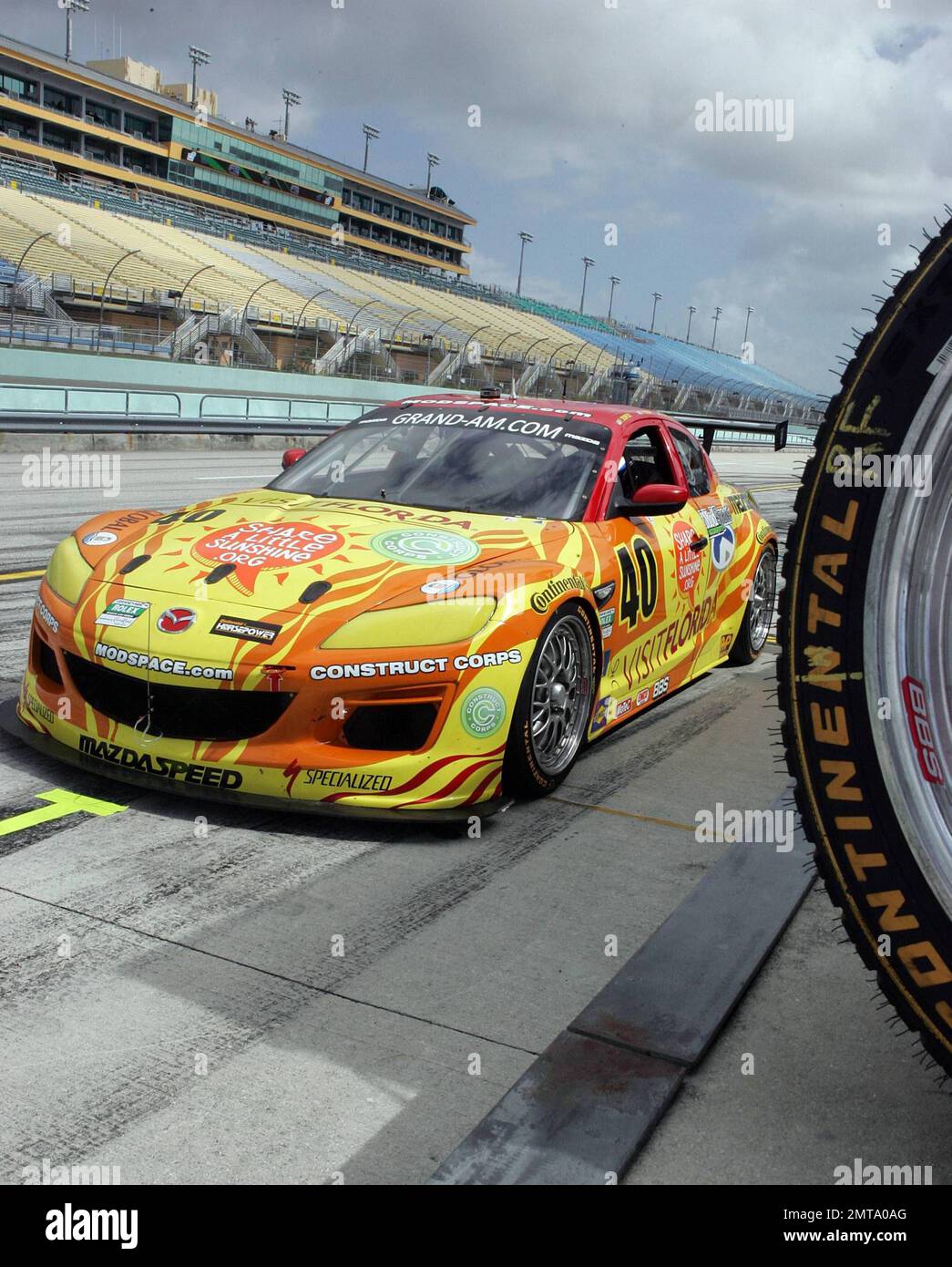 "Grey's Anatomy" actor turned racer Patrick Dempsey spends some time at ...