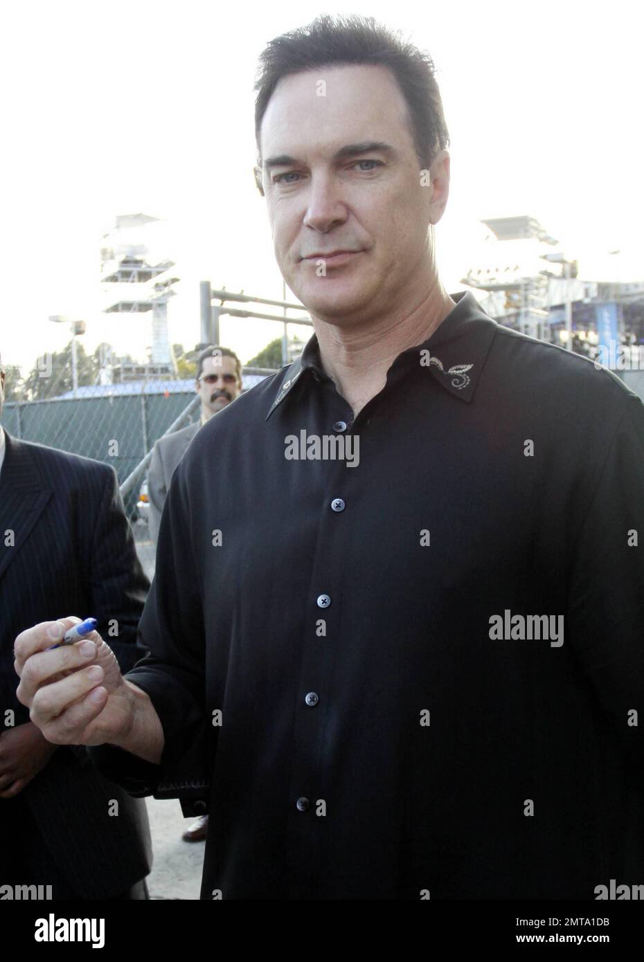 Patrick Warburton Rules Of Engagement