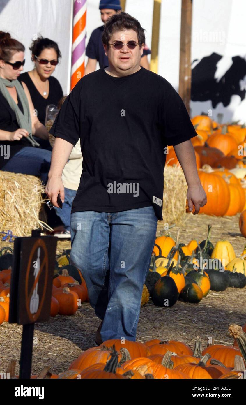 EXCLUSIVE!! Patton Oswalt and daughter Alice spend an afternoon picking ...