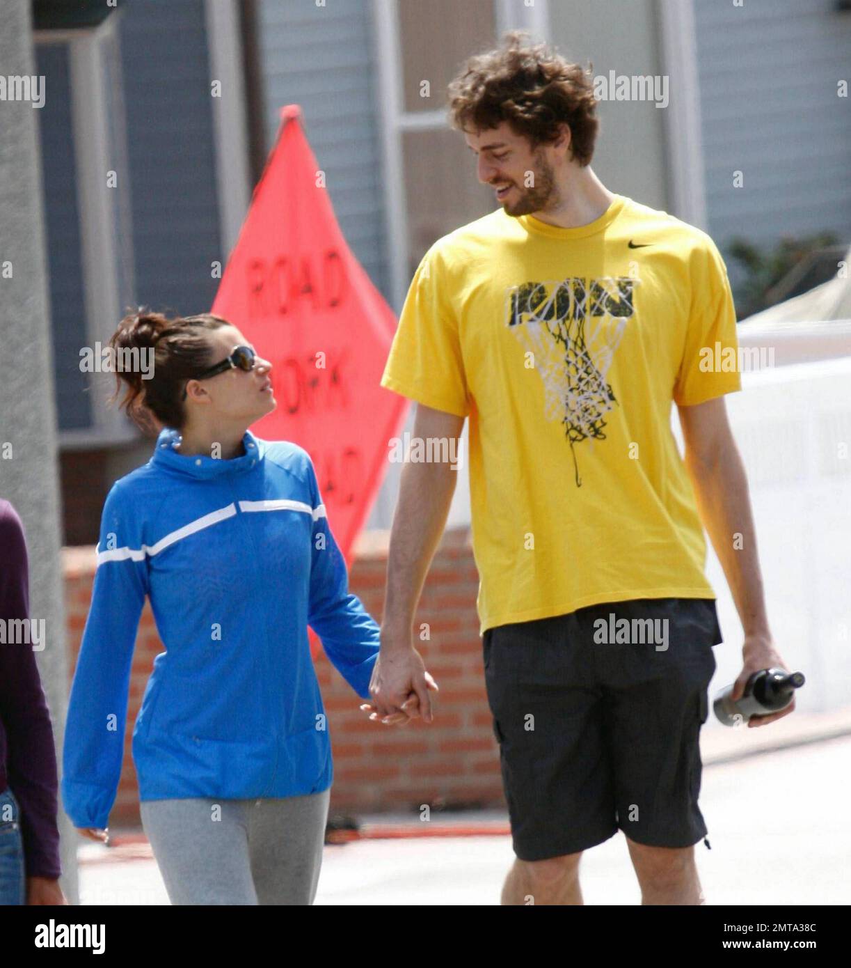 EXCLUSIVE!! Lakers forward Pau Gasol and girlfriend Silvia Lopez Castro ...