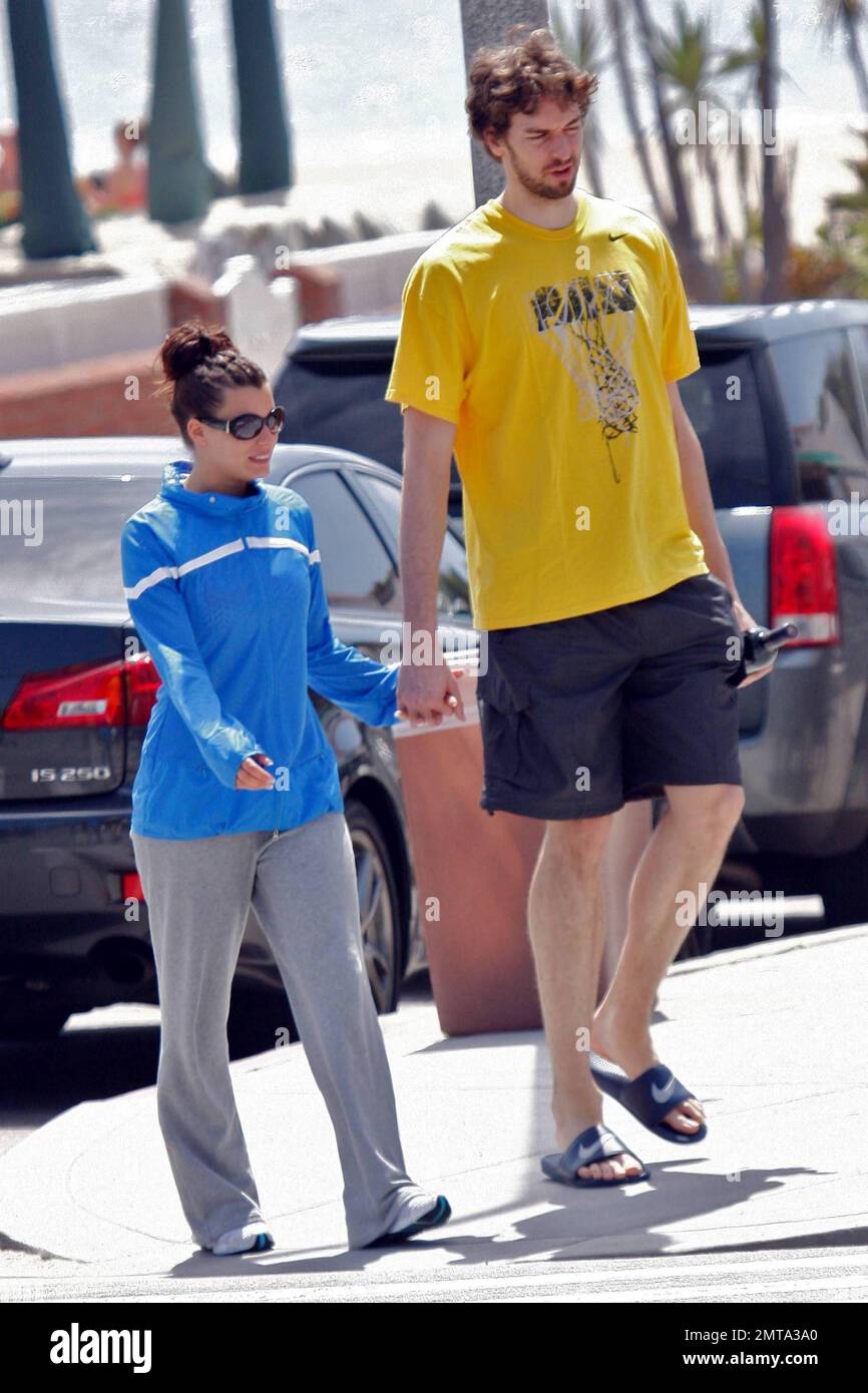 EXCLUSIVE!! Lakers forward Pau Gasol and girlfriend Silvia Lopez Castro ...