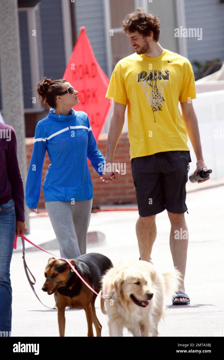 EXCLUSIVE!! Lakers forward Pau Gasol and girlfriend Silvia Lopez Castro ...