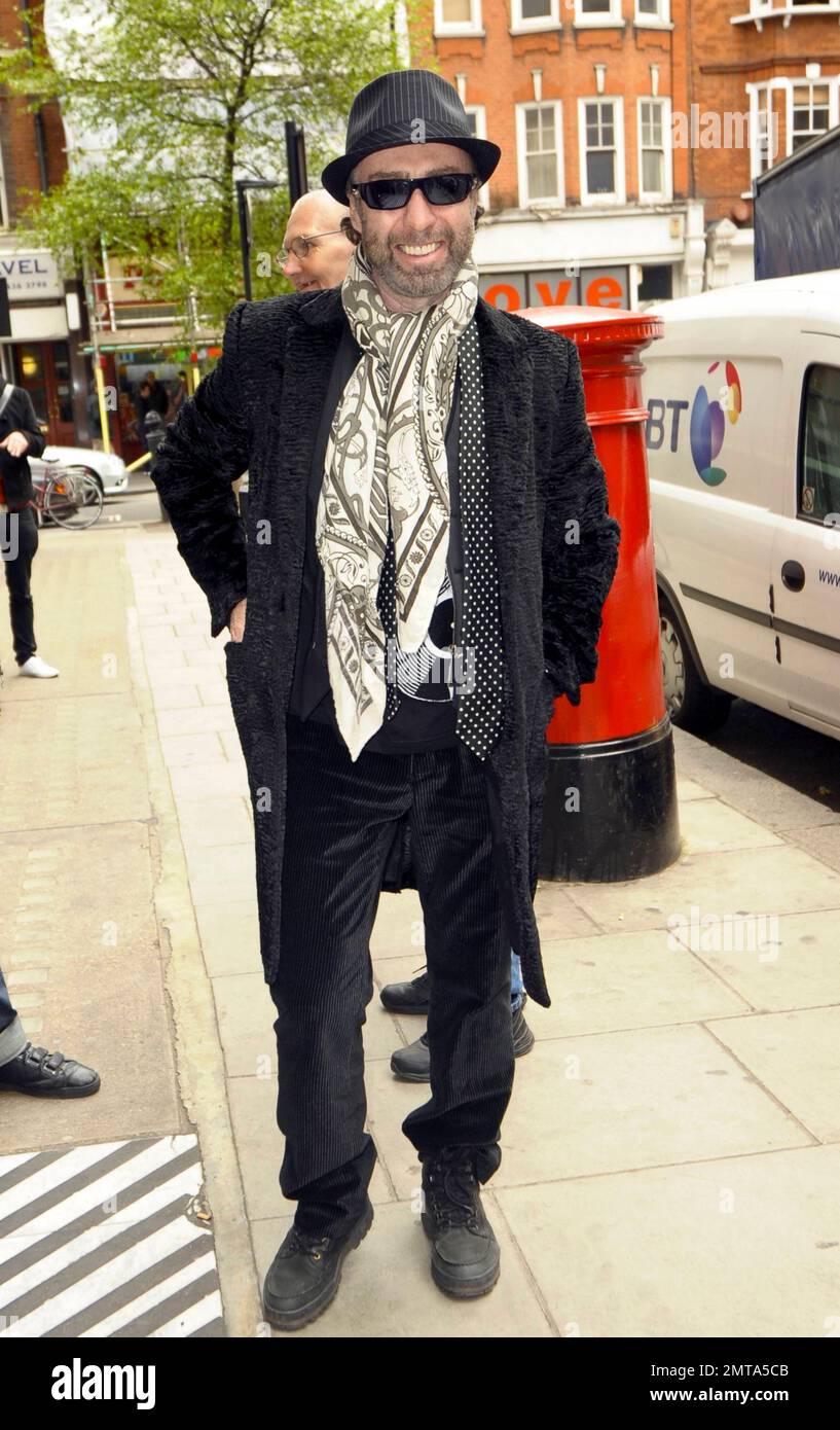 Singer Paul Rodgers, known for his work with legendary bands Free, Bad ...