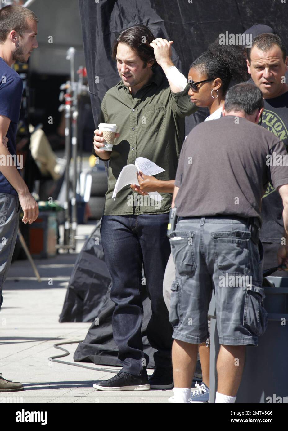 EXCLUSIVE!! - Paul Rudd on the film set for "This Is Forty" directed by ...